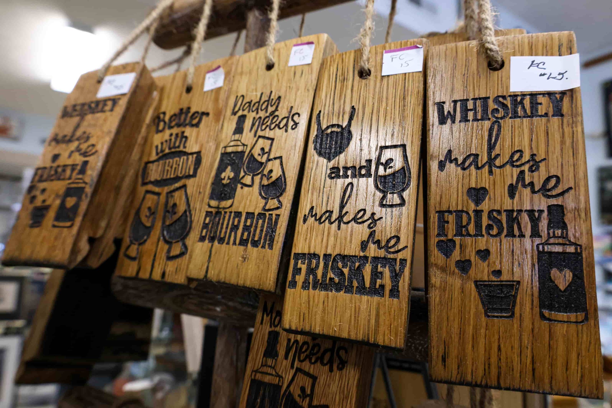 KY Art Alley - Crafting Frames with Care: 25 Years of Expertise